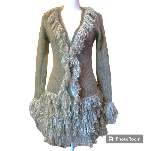 P. Luca Milano | Sweaters | P Luca Milano Womens Loop Yarn Sweater ...